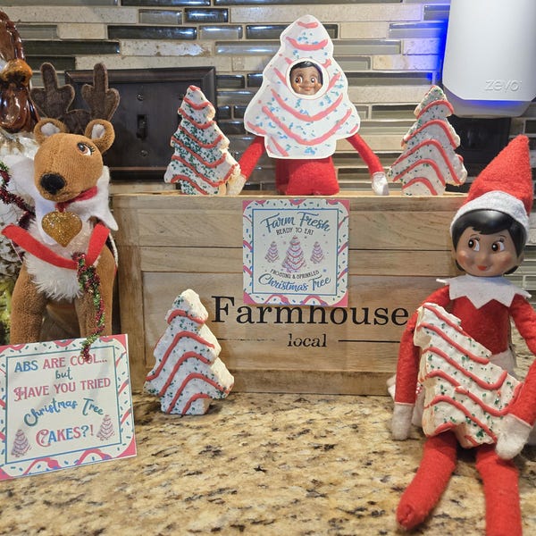 Christmas Tree Cake Elf Costume Scene | PDF Printable Elf Props & Signs ...