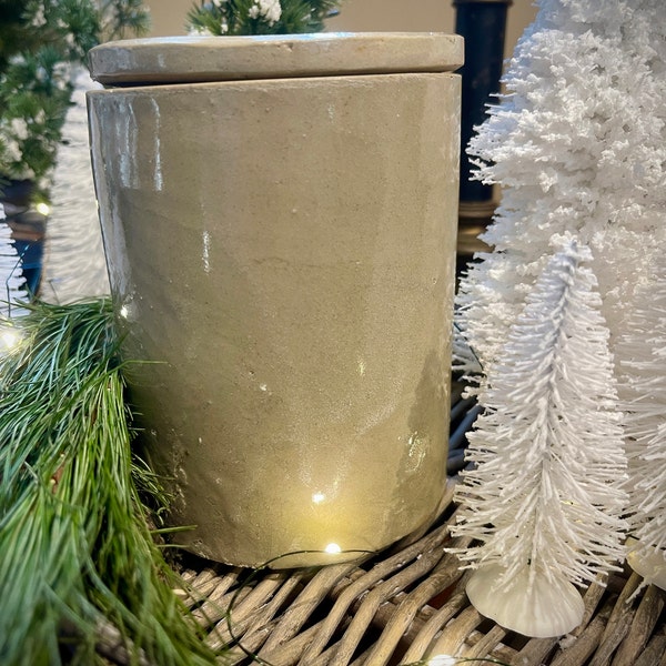 Plain Antique Ironstone Pot Filled With Christmas Swag, Trinket Dish ...