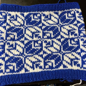 KNITTING PATTERNS: the Holly Berry Collection / 2 Beanie, 2 Headband ...