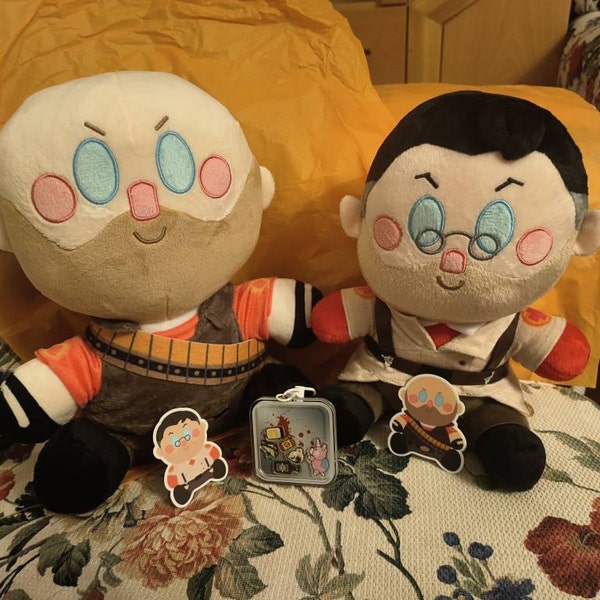 Team Fortress 2 - Heavy and Medic Plushie Bundle - Etsy