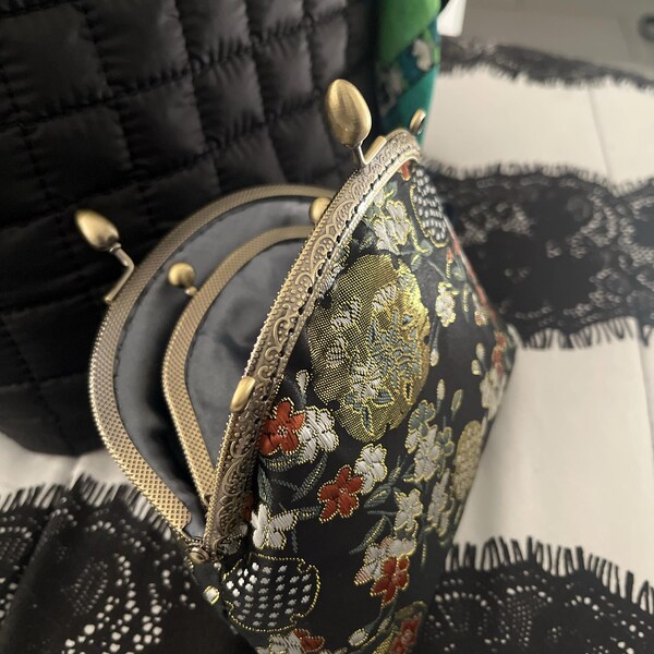 Snoopy Charlie Brown Design Medium Crossbody Bag Messenger With ...