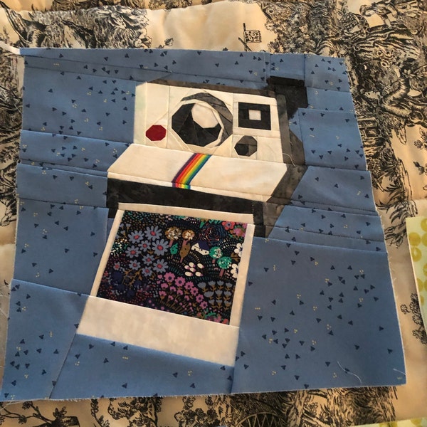 In A Snap Polaroid Camera Quilt Block Pattern - Etsy
