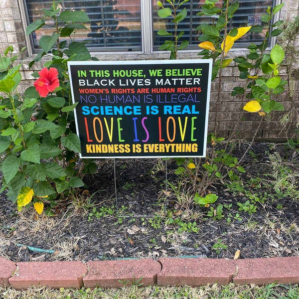 In This House We Believe Black Lives Matter Yard Sign With Stake Civil ...