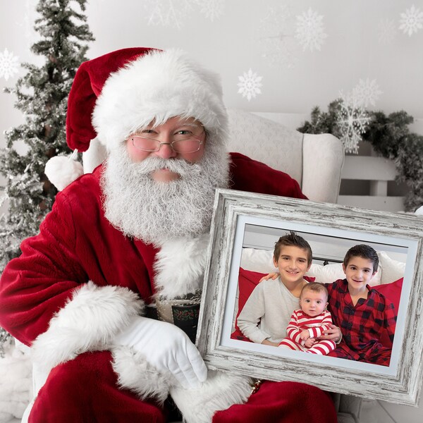 Santa Template for Photoshop and Canva - Holding Landscape Frame - Etsy