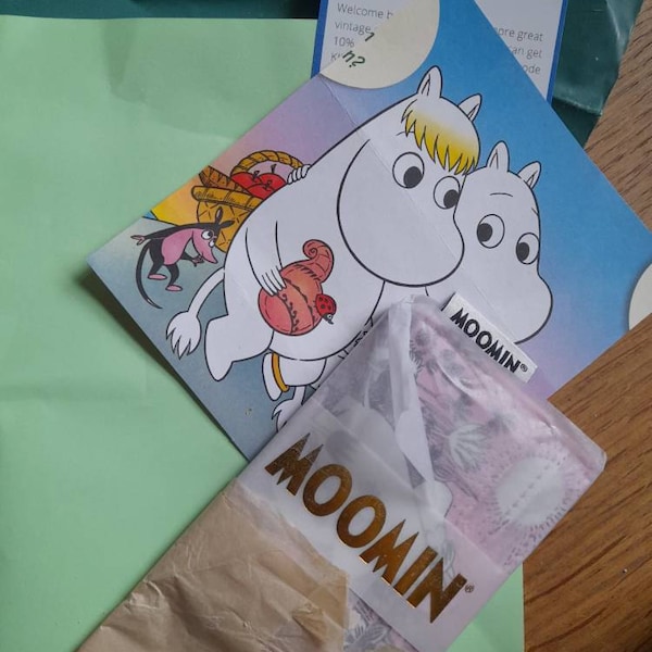 Pink Moomin Card Wallet With Moomintroll and Snorkmaiden in Love ...