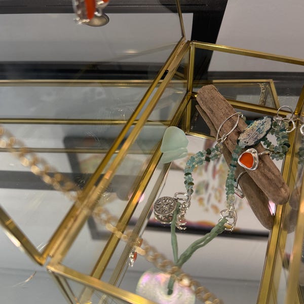Elegant JEWELRY DISPLAY SHOWCASE Box – Unique Handmade Black Brass ...
