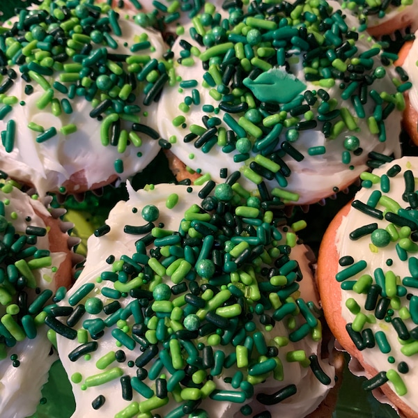Jungle Leaves Sprinkle Mix - Leaf Sprinkles - Green Sprinkles - Jungle ...