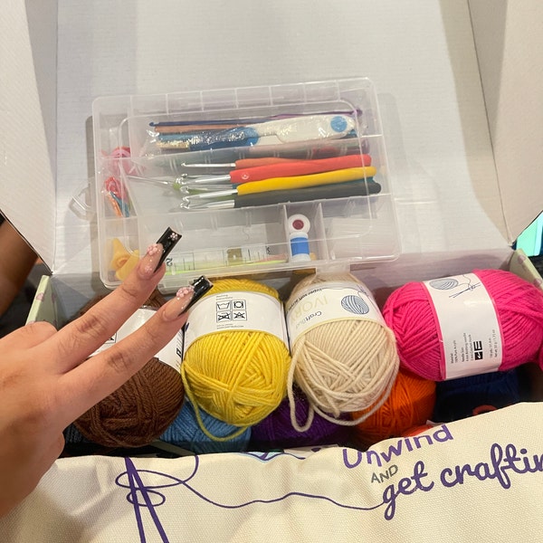 DIY Crochet Kit With Crochet Hooks Yarn Set for All Ages - Includes ...