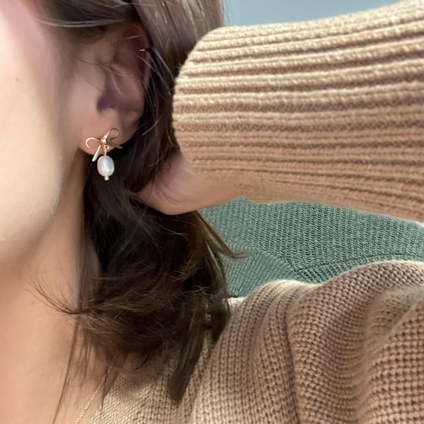 Old Money Aesthetic Baroque Pearl Earrings in Silver Tone Clean Girl Aesthetic With Coquette ...