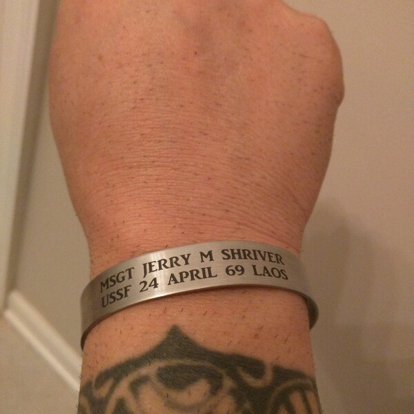 Memorial Bracelet in Memory of Soldier Bracelet Honor the Fallen ...