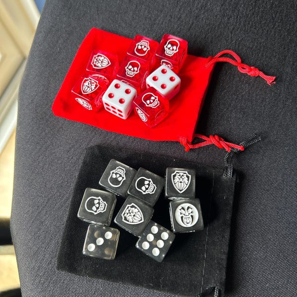 Special Dice Set - for Use With Heroquest - Combat & Movement, With Bag ...