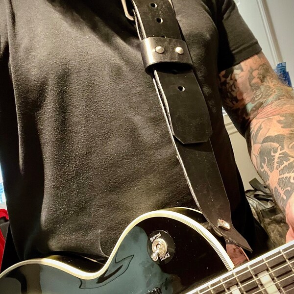 Aged Leather Belt Studded. Skull Loop Design. 2 Inches Wide. BLACK - Etsy