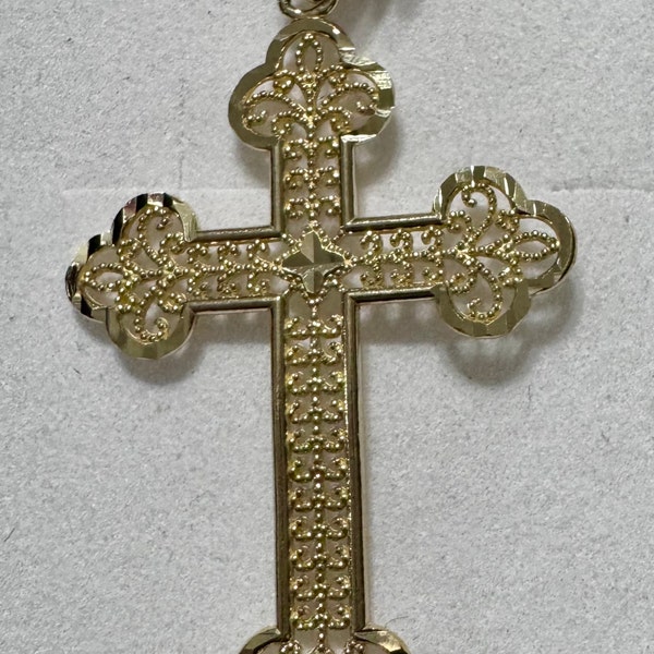 Solid Gold Cross Pendant: 10k/14k Diamond Cut Religious Jewelry - Etsy