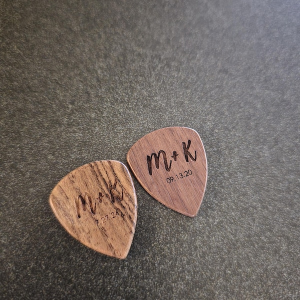 Personalized Wooden Guitar Picks With Holder, Gift for Him: Husband ...