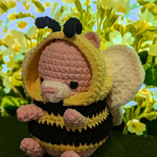 Amigurumi Pattern "bono the Monkey", Chubby Monkey in a Banana Costume ...