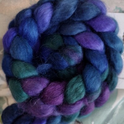 Hand Painted Roving Faroe Island Wool Spinning Fiber 4.0 Ounces Tired ...