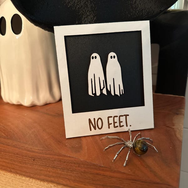 Skeleton Coffin Sign, Halloween Tiered Tray Signs, Skeleton Signs ...
