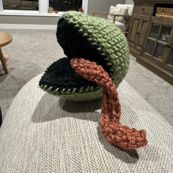 Crochet Pattern Coaster Splat Lizard Funny Handmade Design for Mug or ...