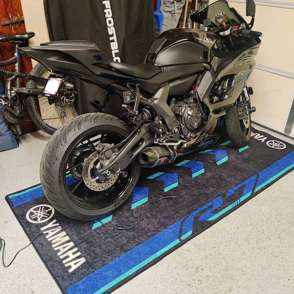 Yamaha R7 Motorcycle Personalized Rug Accesorries Floor Bottom Pit Mat ...