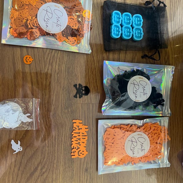 Heart Resin Mould Pocket Hug Heart Silicone Pocket Mould Heart Resin ...