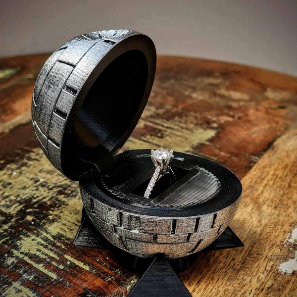 Death Star Ring Box | for Weddings or Marriage Proposals | Stand and ...
