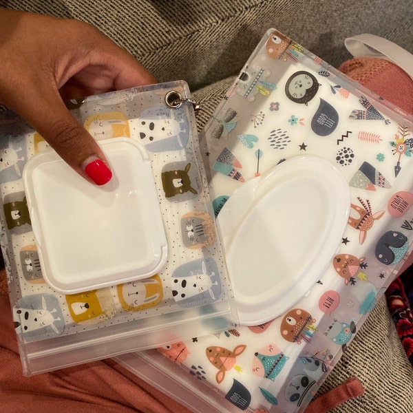 Wet Wipes Mini Pouch Baby Travel Mini Wipe Case Mini Wet Wipe Dispenser ...