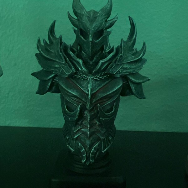 Skyrim Inspired Daedric Armor Bust - Etsy