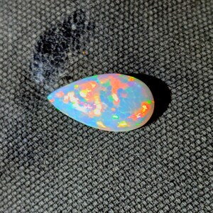 Ethiopian Welo Opal Perfect ribbon pattern neon flash color | Etsy