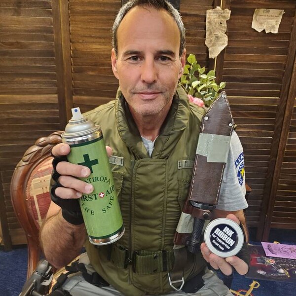 Resident Evil Cinatiropa First Aid Spray Can Labels Digital Download - Etsy