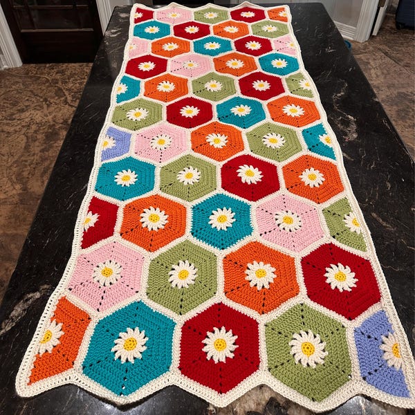 Hexadaisy Crochet Blanket Pattern by Meema Makes ®, Crochet Daisy ...