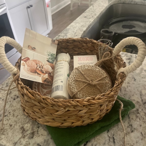 Handmade Woven Wall Basket Planter Wicker Wall Hanging Storage Basket Farmhouse Home Decor Door ...