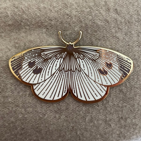 Cabbage White Butterfly (pieris Rapae) Enamel Pin - Etsy
