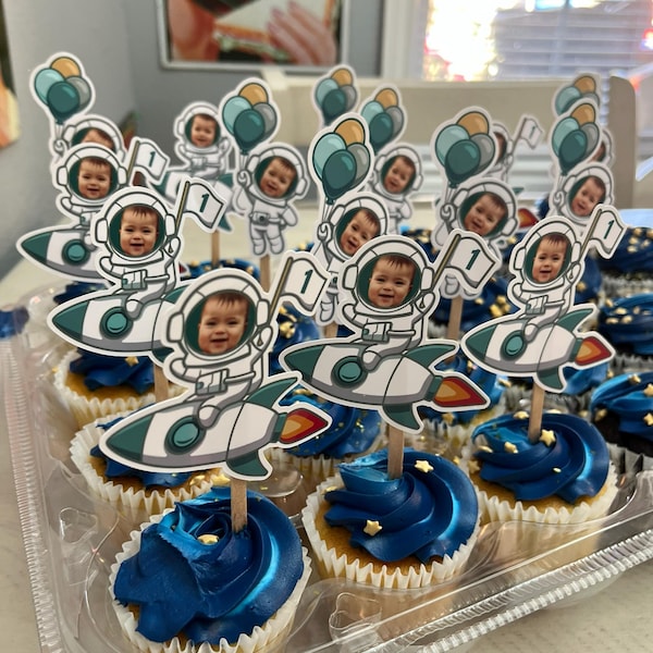 Funny Graduation Cupcake Toppers. / Graduate Party Gift/ Graduation ...