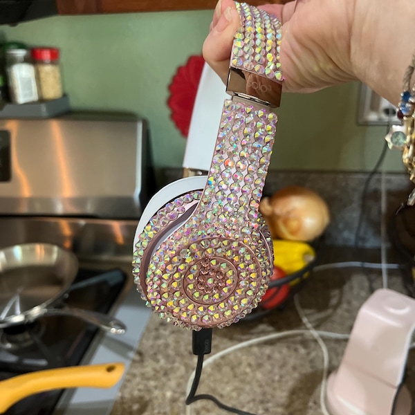 Bedazzled Beats Solo3 - Etsy