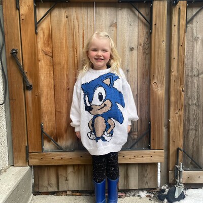 Nearly Free Sonic the Hedgehog Intarsia Knitting Pattern Size - Etsy