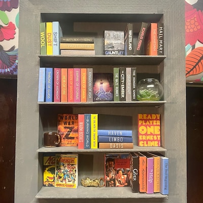 Mini Bookshelf: Custom - Etsy