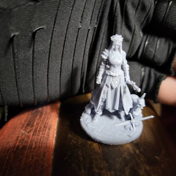 Nun Healer Miniature | Female Cleric Miniature | for D&D 5e, Pathfinder ...