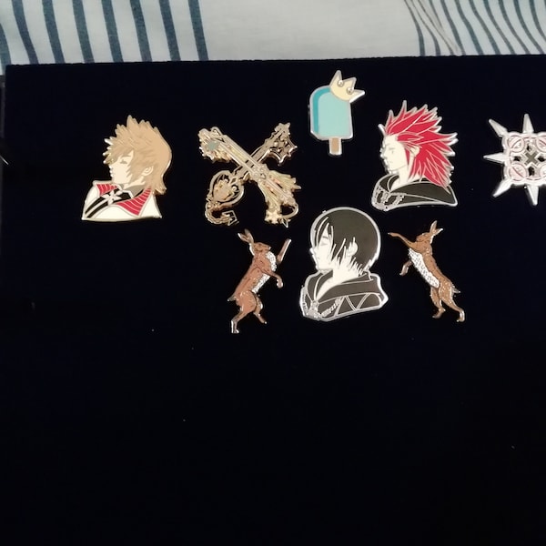 Kingdom Hearts - Axel + Chakram - Hard Enamel Pin - Etsy
