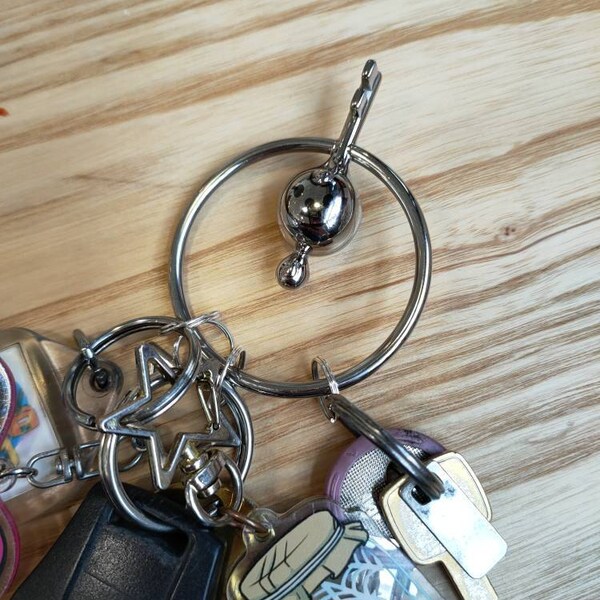 Klefki Keychain and Key Holder - Etsy