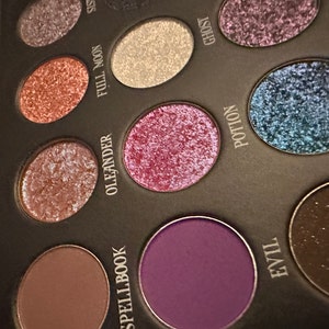 Witchcraft Eyeshadow Palette by Spellbound Beauty - Etsy