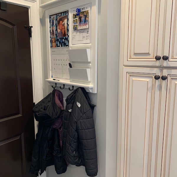 Shutterfly Calendar Family Calendar Holder Mail Organizer Double Pocket ...