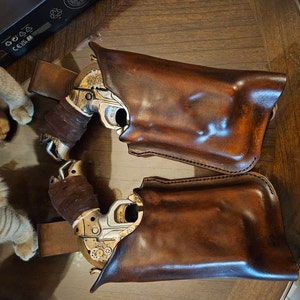 Flynn Rider Satchel, Belts and Pouch Disney's Tangled Rapunzel Cosplay ...