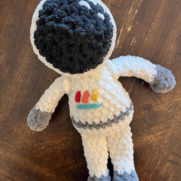 Apollo Astronaut || 12” Astronaut + Alien Finger Puppets, Crochet ...