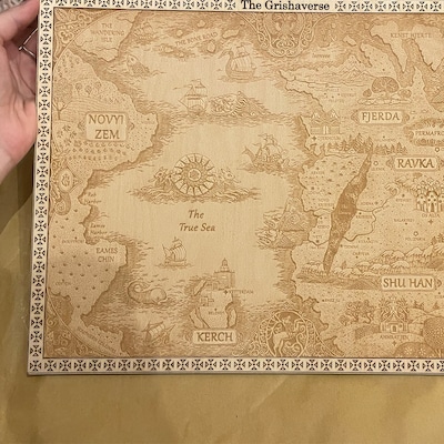 Laser Engraved ACOTAR World Map From the Court of Thorns and - Etsy