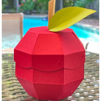 Apple Box Template SVG With Scalloped Lid, 3D Apple SVG, Apple Favor ...