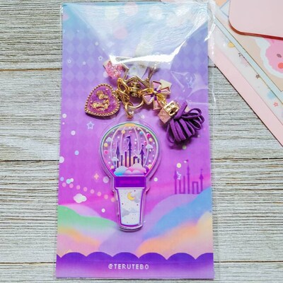 GIDLE Lightstick Keychain / gi-dle Keychain Acrylic NEW Charm - Etsy