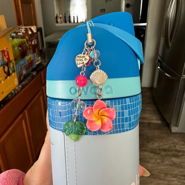 Tropical 2000s Summer Hibiscus Phone Charms, Cute Beach Themed Unique ...