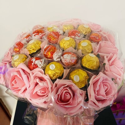 Ferrero Rocher & Lindt Lindor Pink Chocolate Bouquet Sweet Gift Hamper ...