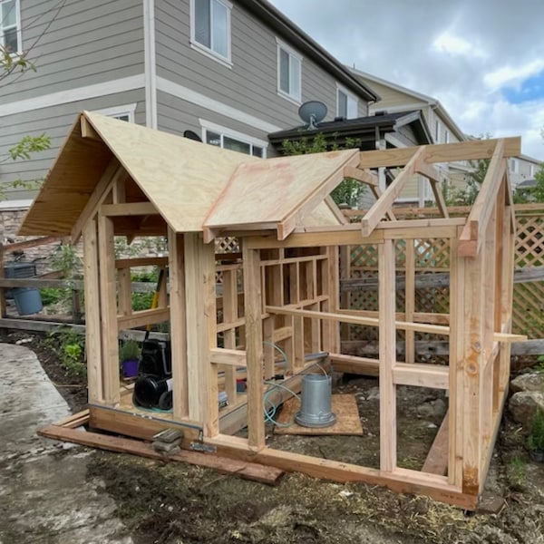 Chicken Coop Building Plans – Walk in DIY Coop & Run for 10-12 Chickens ...