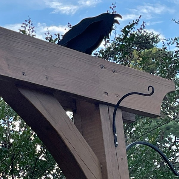 Free Shipping Iron Raven Garden Sculpture. Heavy Welded Steel Crow ...